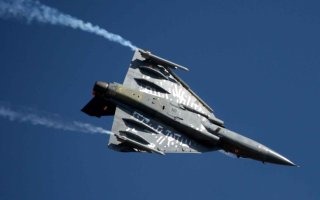 India's Light Combat Aircraft [LCA] Tejas Wallpapers - AA Me, IN